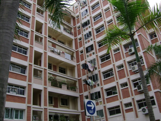 329 Tampines Street 32 (S)520329 HDB Street - HDB Blocks, Flats for ...