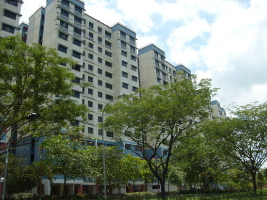 Canberra Link HDB Details Location Map - Nearby MRT's, Schools, Malls | SRX