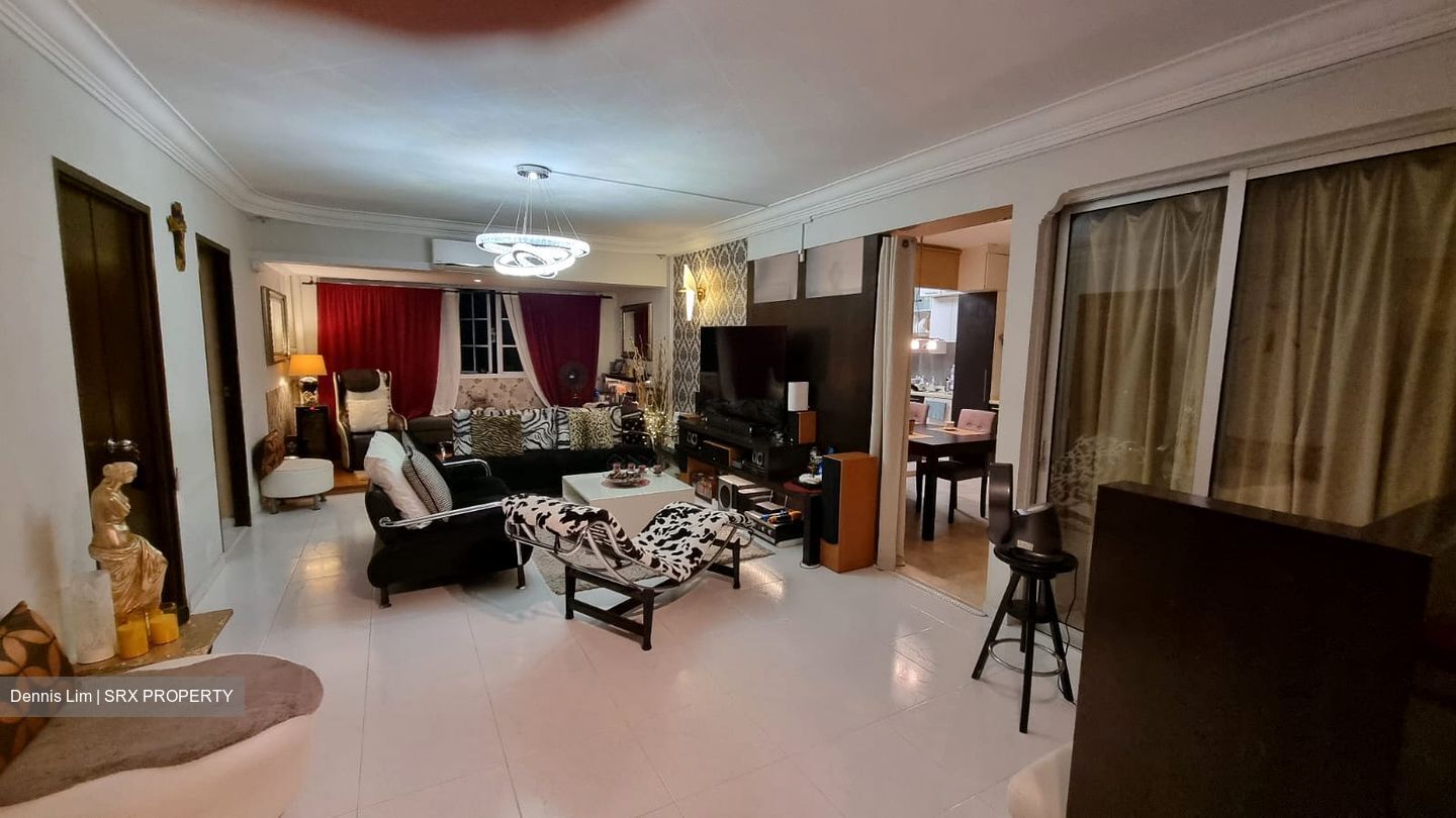 Singapore HDB Executive for sale at 510160 | SRX
