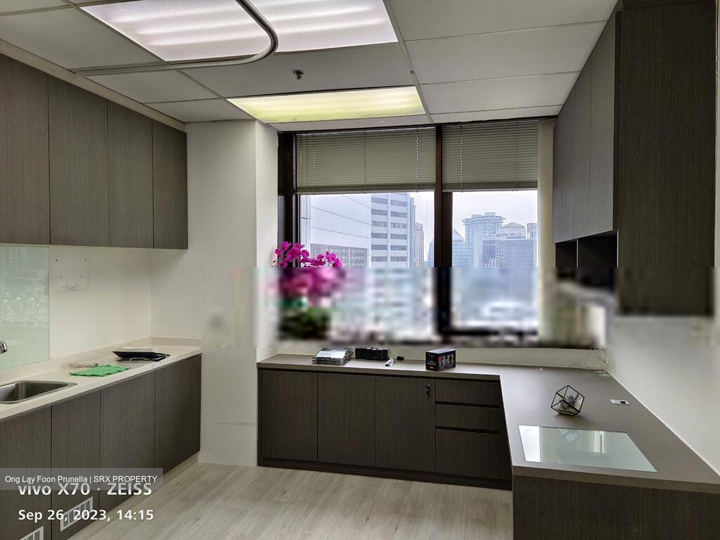 Commercial properties for Rent in/near Niven road, 1 Commercial ...