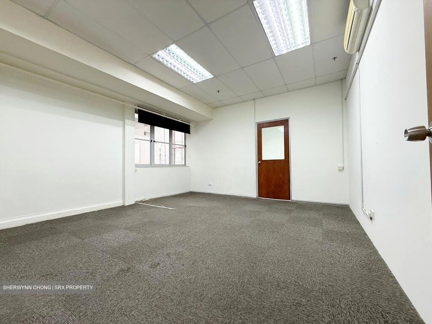 Pantech Business Hub (D5), Factory - For Rent #107598511