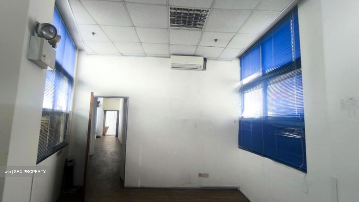Advance Building (D13), Factory - For Rent #108738041