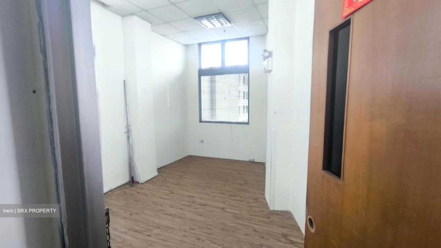 Advance Building (D13), Factory - For Rent #108738041