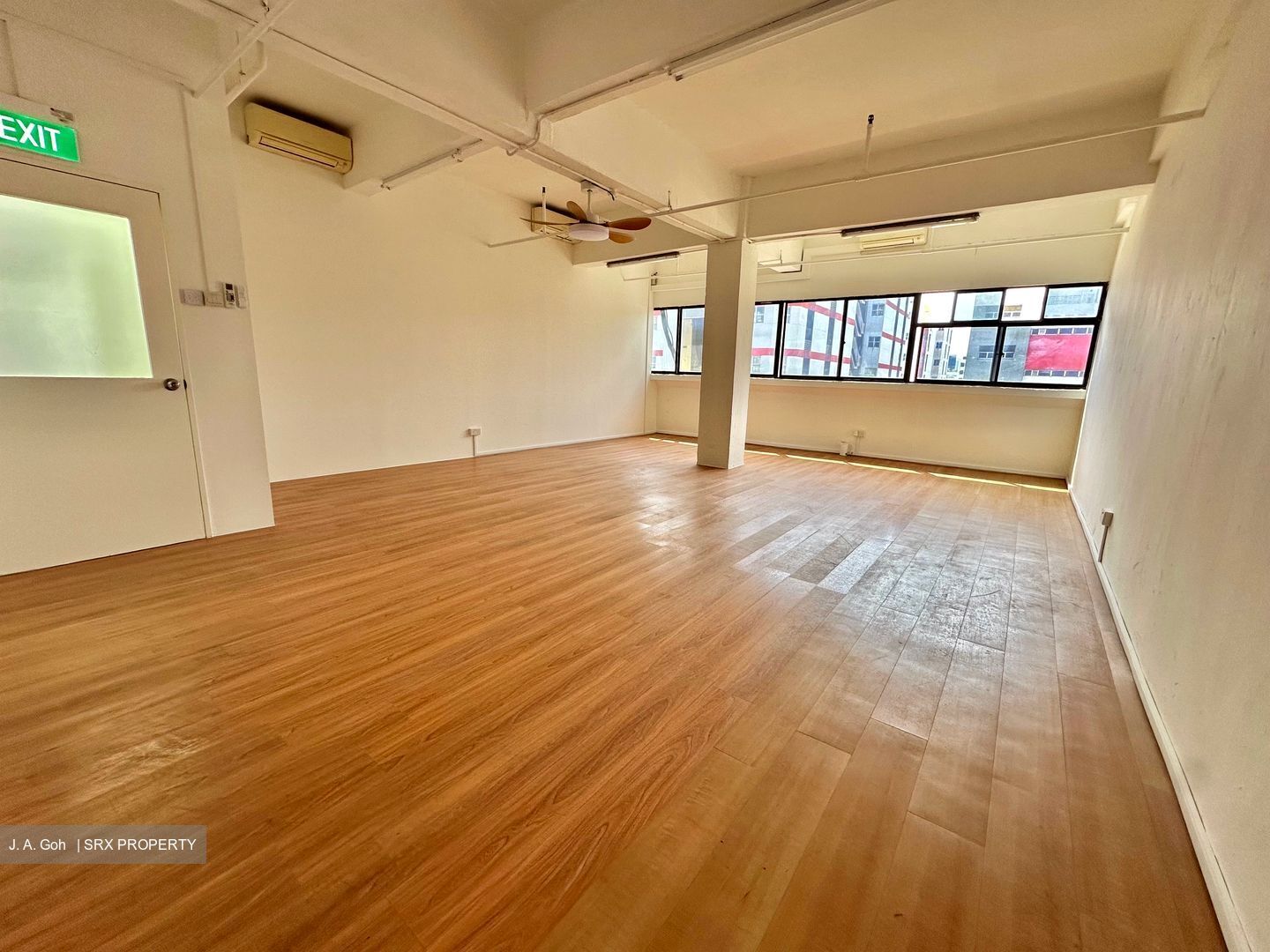 Tong Lee Building Block B (D13), Factory - For Rent #108975521