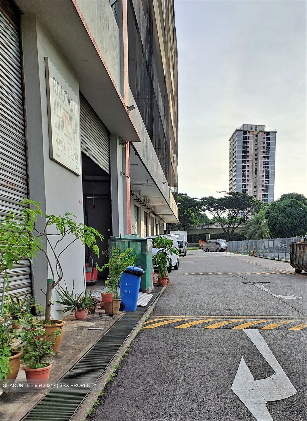 Shun Li Industrial Complex (D14), Factory - For Rent #109247761