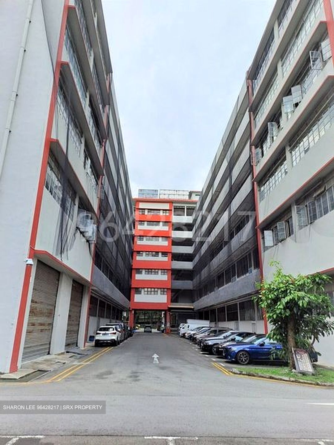 Shun Li Industrial Complex (D14), Factory - For Rent #109247761