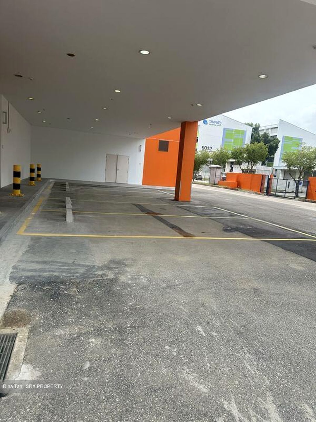 Hersing Kitchen (D18), Factory - For Rent #109476361